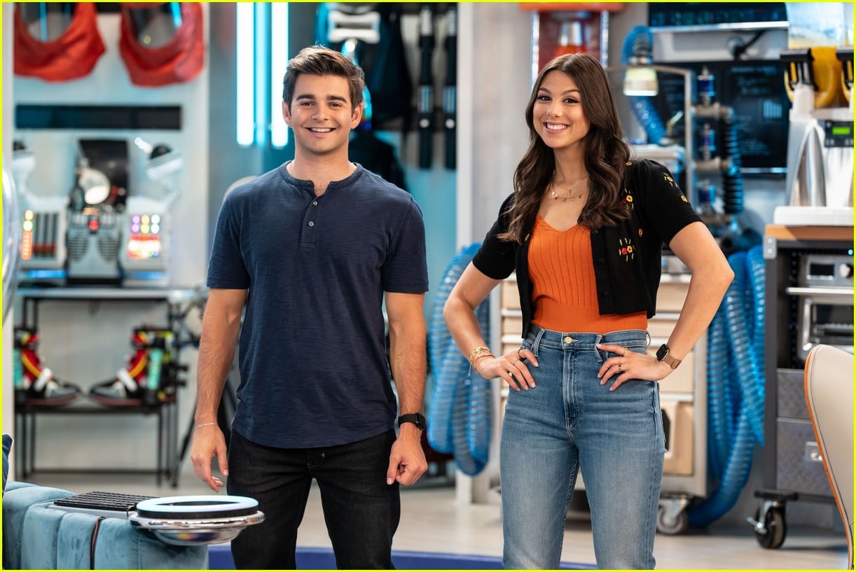 'The Thundermans: Undercover' Trailer: Kira Kosarin, Jack Griffo & Maya Le Clark Go ...