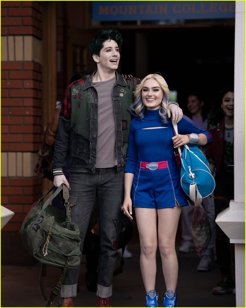 'Zombies 4: Dawn of the Vampires' First Look & Premiere Date: Milo Manheim & Meg Donnelly Head ...