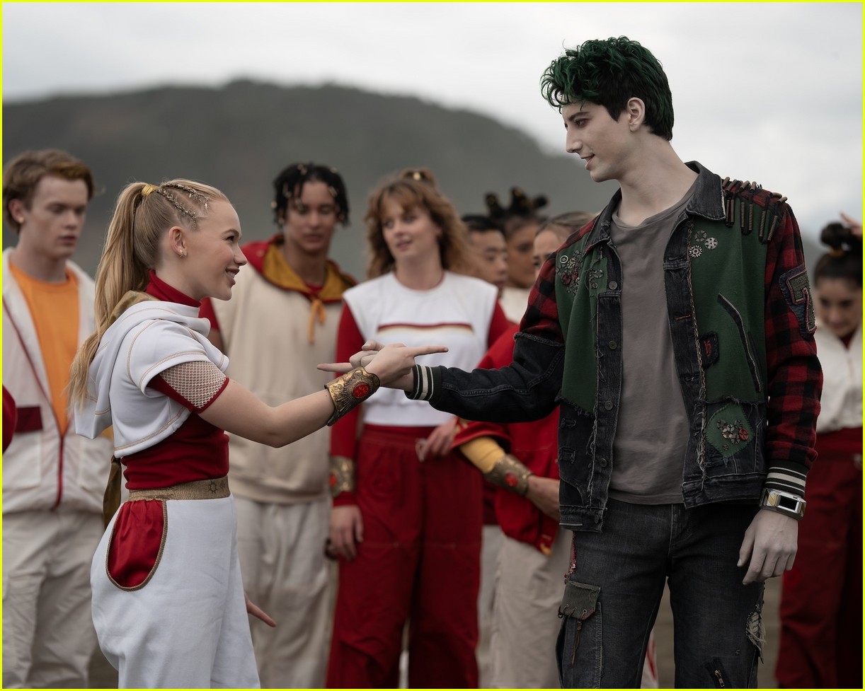 Disney Debuts 'Zombies 4: Dawn of the Vampires' Trailer - Watch Now ...