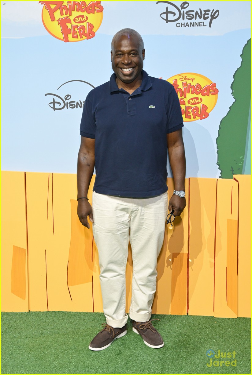 Disney Stars Past, Present & Future Attend 'Phineas & Ferb' Season 5 ...