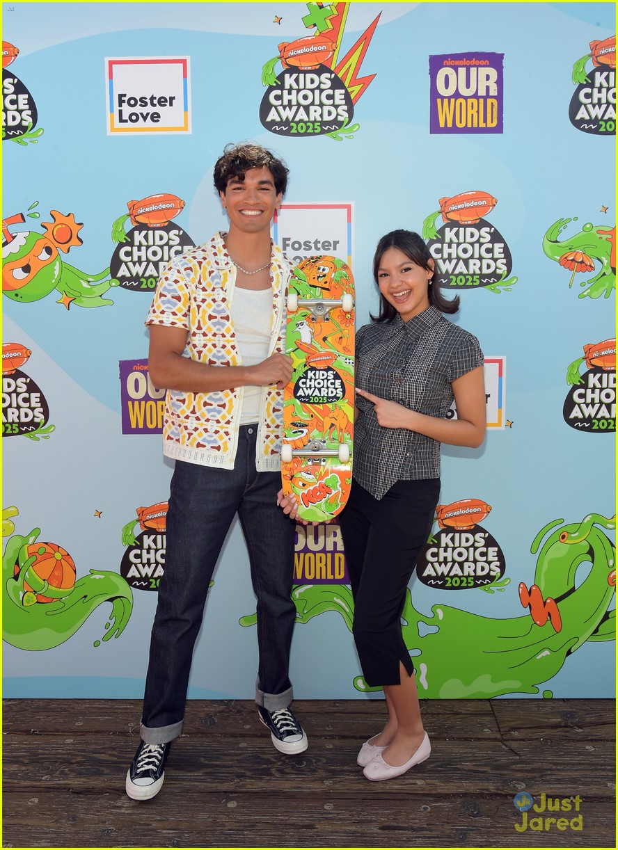 Live-Action 'Dora' Stars Samantha Lorraine & Jacob Rodriguez Kick Off ...