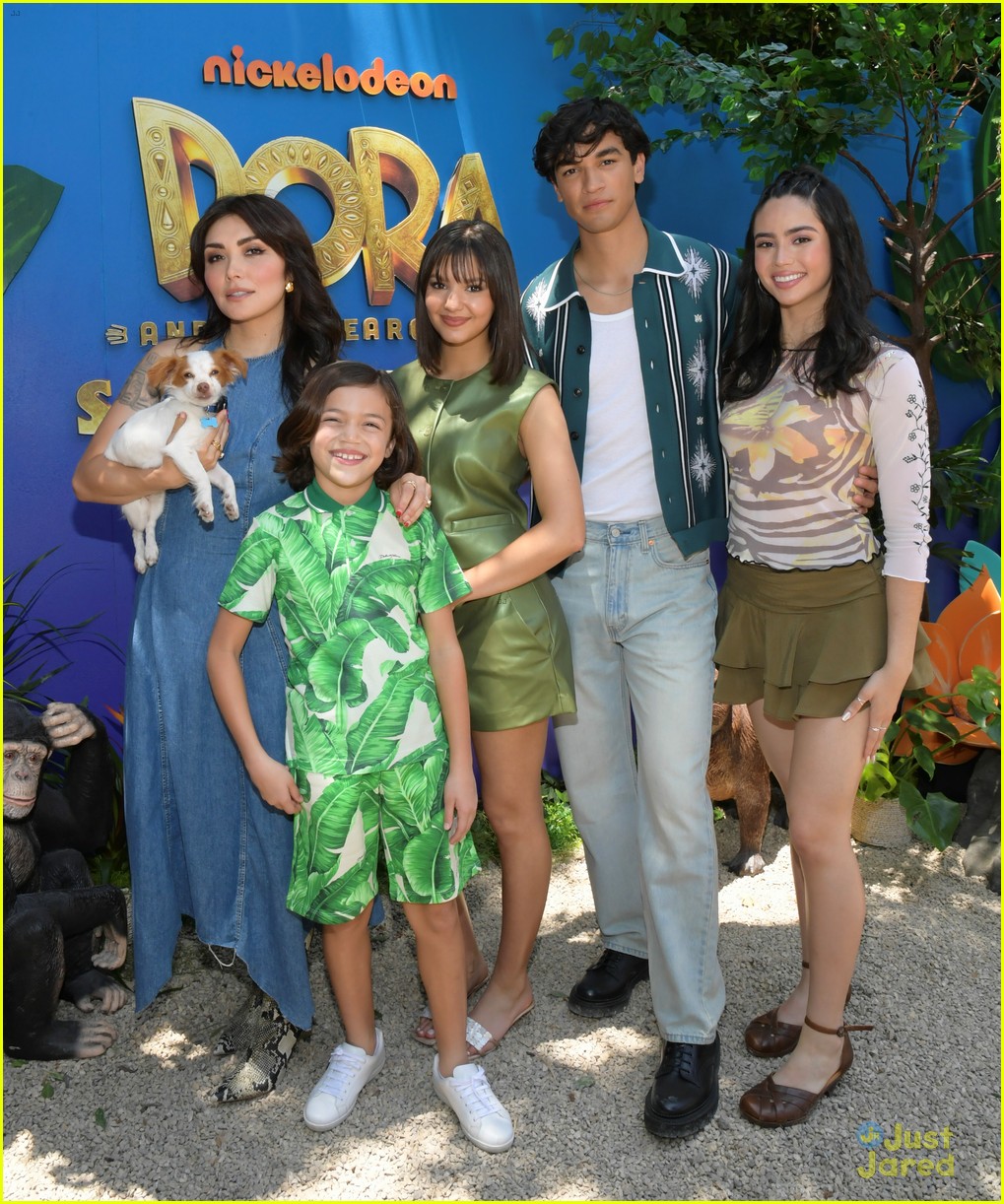 'Dora & the Search for Sol Dorado' Stars Samantha Lorraine, Jacob ...