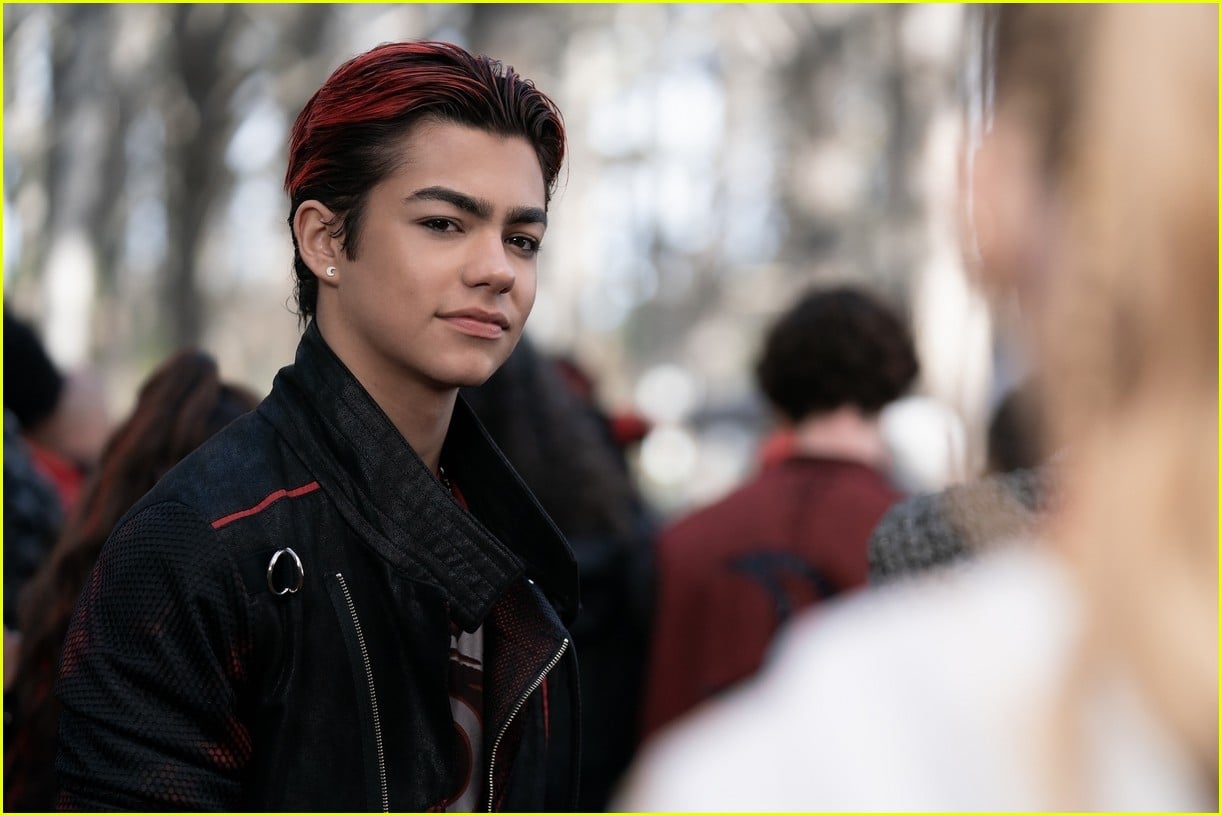 'Zombies 4' Stars Freya Skye & Malachi Barton Talk Joining the ...