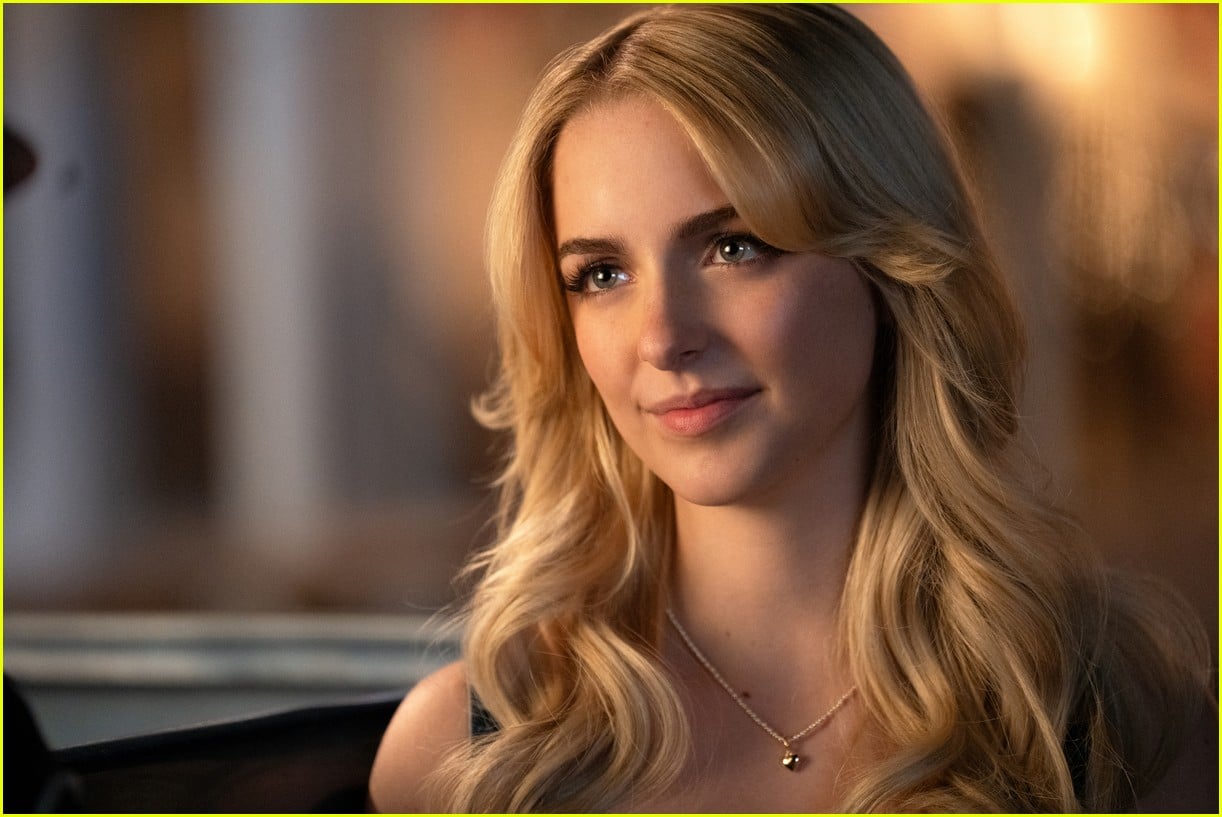 Mason Thames & Mckenna Grace Star In 'Regretting You' Trailer - Watch Now! | Photo 1387437 ...