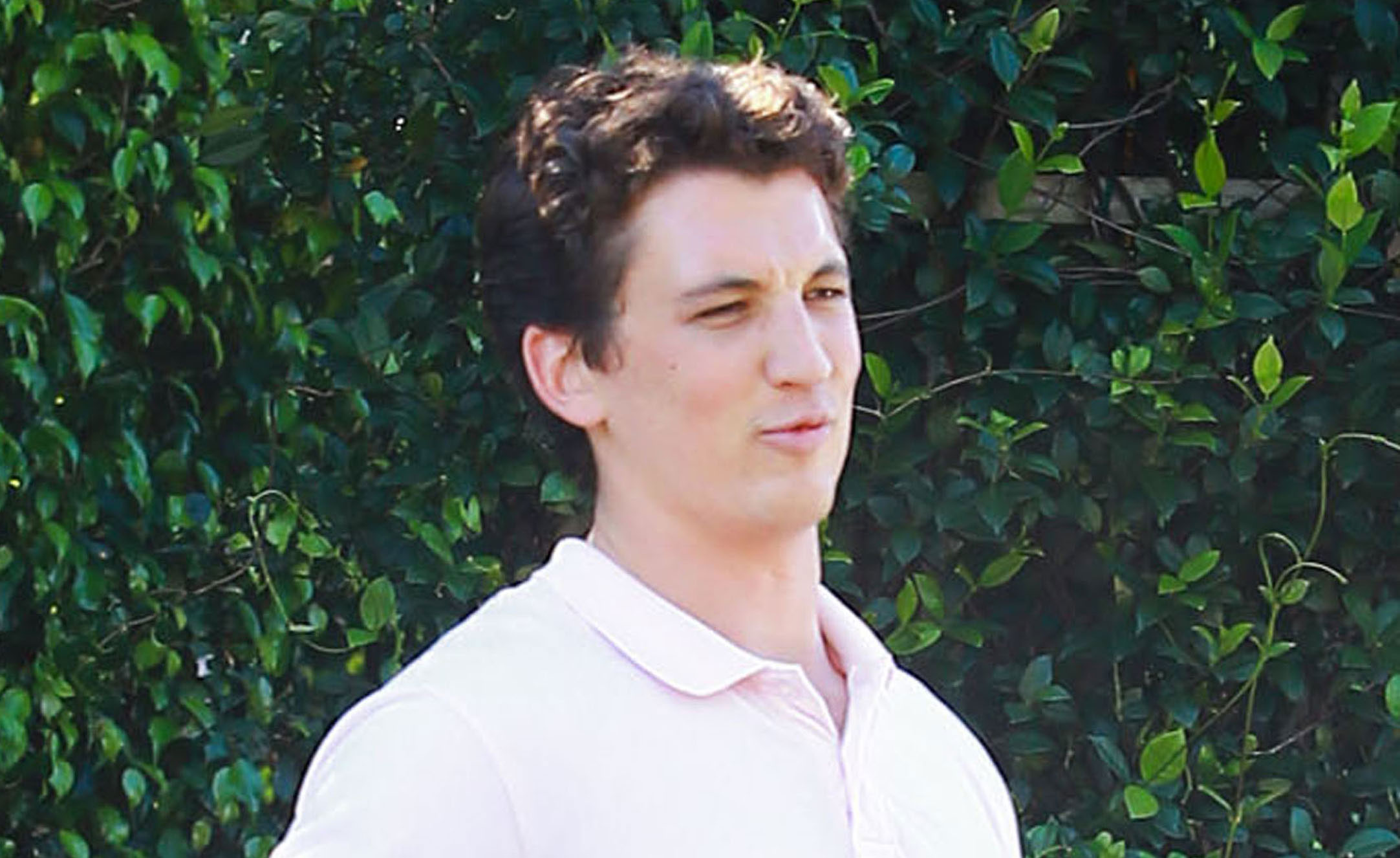 Miles Teller Shows Off His Hot Shirtless Body – See It Here! | Miles ...