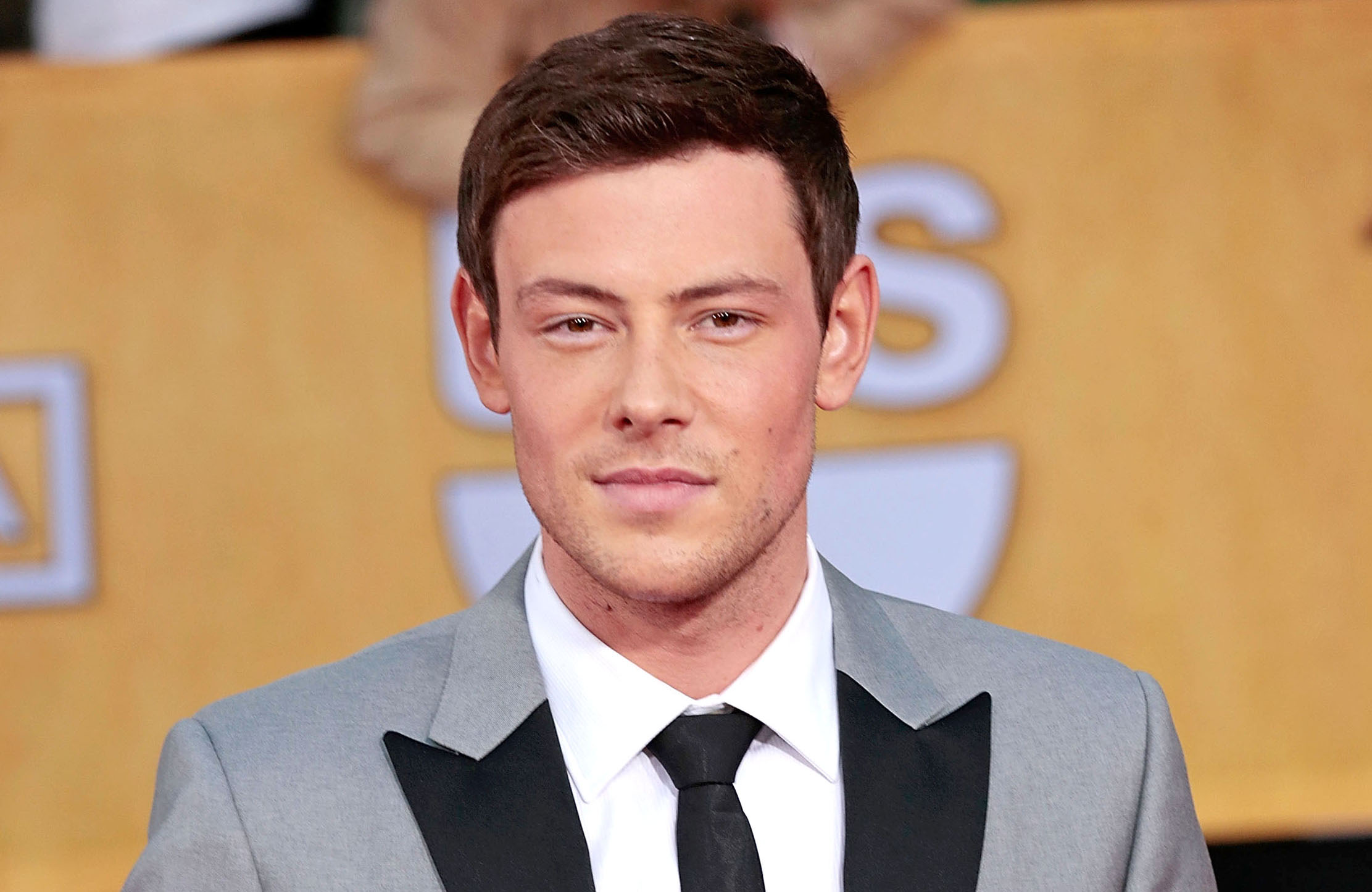 ‘Glee’ Cast Pays Tribute to Cory Monteith on Second Anniversary of His ...