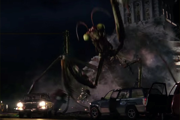 Ryan Lee & Dylan Minnette Get Chased By A Giant Praying Mantis In New ...