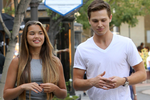 Paris Berelc Hangs With ‘Invisible Sister’ Costar Austin Fryberger ...