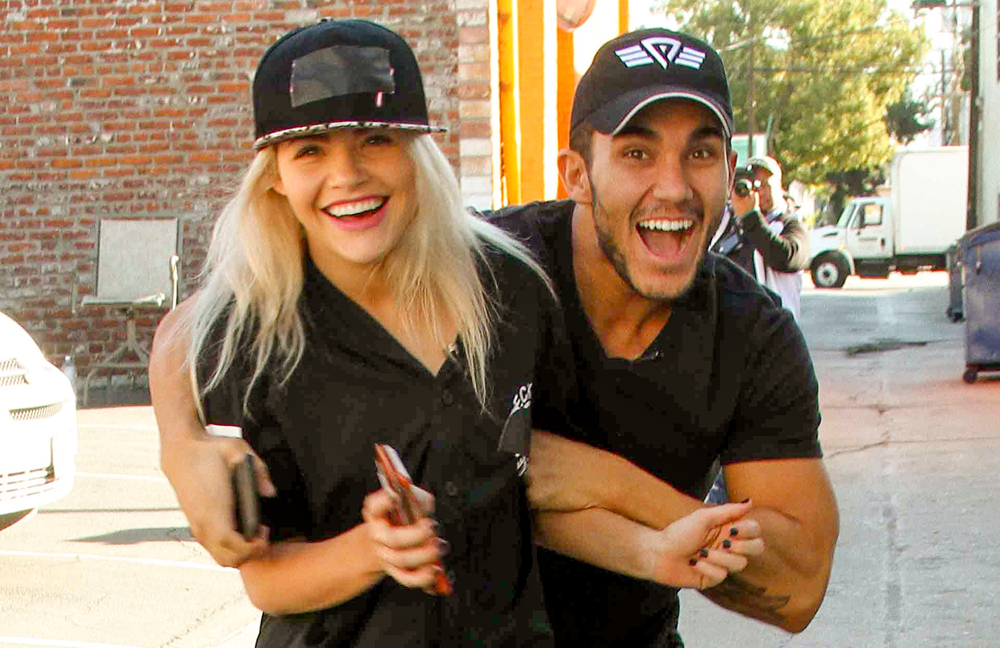 Alexa PenaVega Really Wants Husband Carlos To Win ‘Dancing With The ...