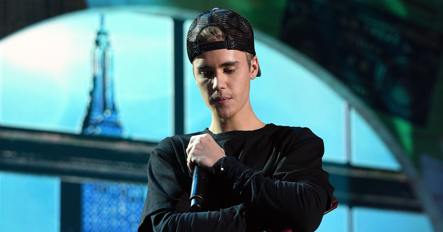 Justin Bieber Is Mourning The Loss Of His Friend After The Paris ...