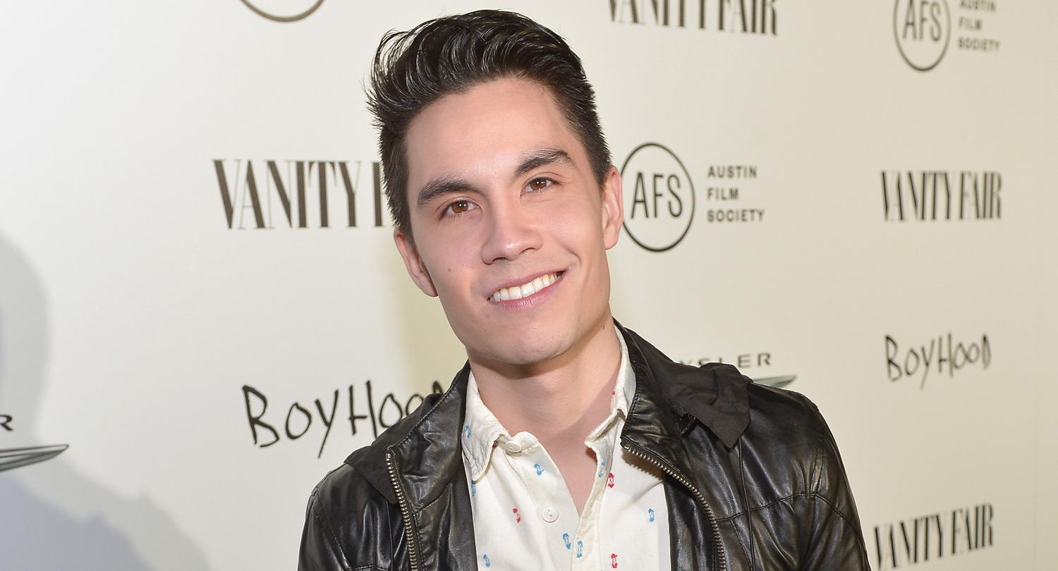 Sam Tsui Covers All Of Adele’s ’25′ in Four Minutes | Adele, Sam Tsui ...