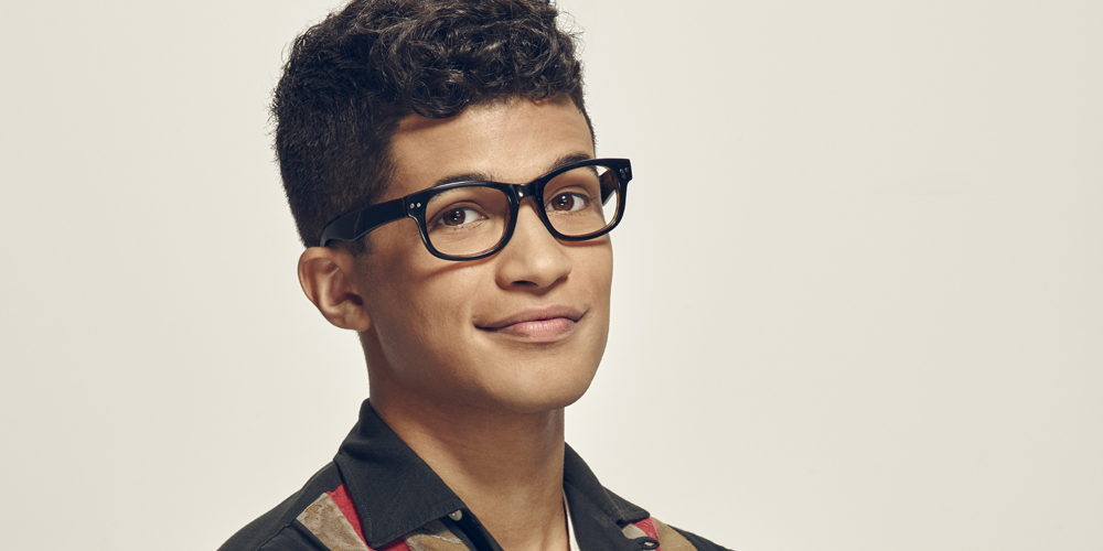 Jordan Fisher & Original Grease Star Barry Pearl Became ‘Fast Friends ...