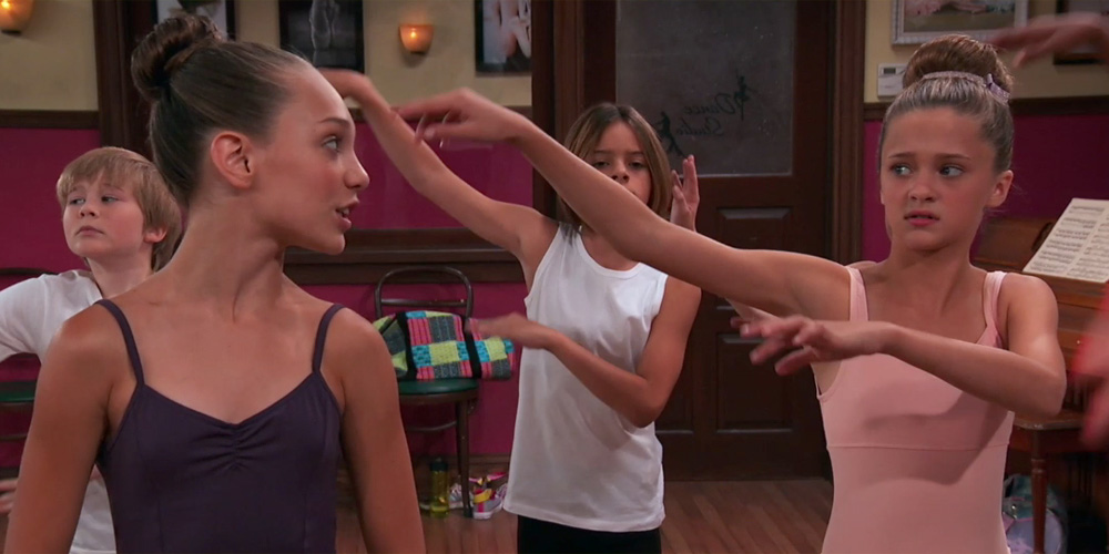 Maddie Ziegler Guest Stars On 'Nicky, Ricky, Dicky & Dawn' This Weekend ...