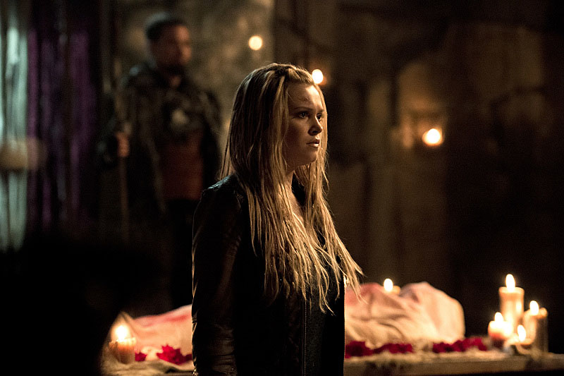 Clarke Lays Lexa To Rest on ‘The 100′ Tonight | Television, The 100 ...