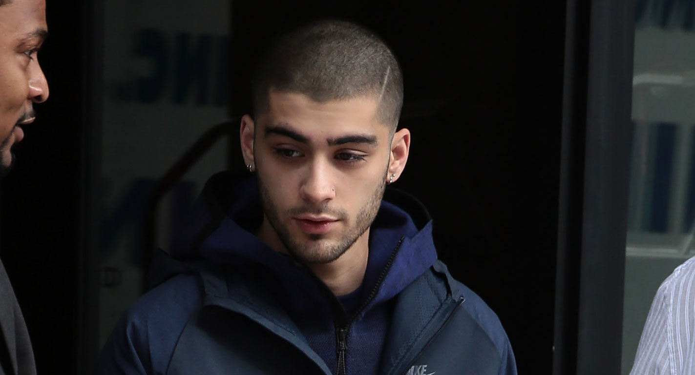 Zayn Malik Emerges From Gigi Hadid’s Home in the Big Apple | Gigi Hadid ...