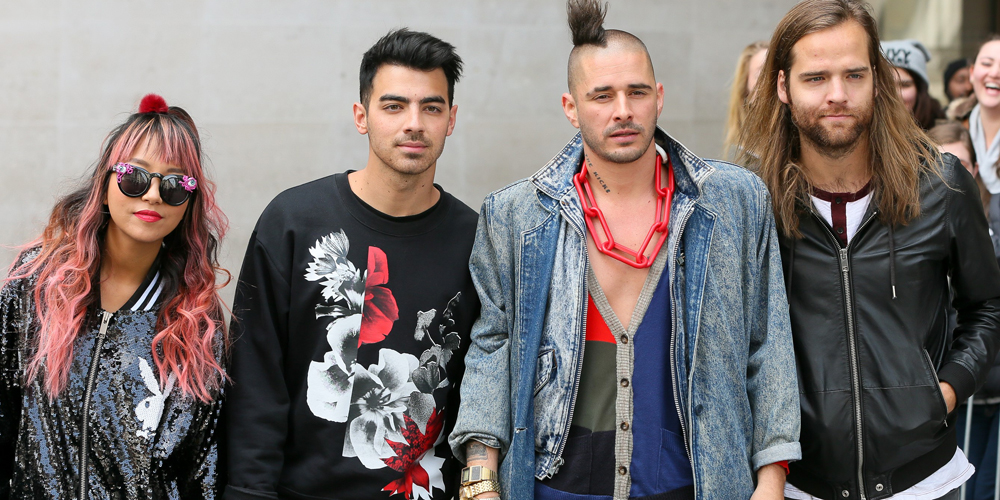 DNCE Cover Selena Gomez’ ‘Hands To Myself’ – Watch Now! | Cole Whittle ...