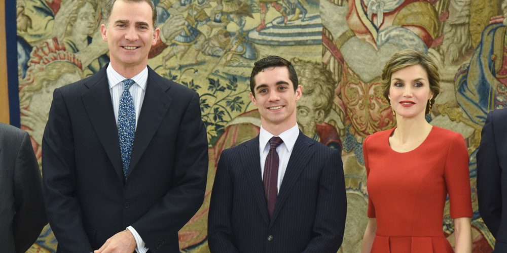 Skater Javier Fernandez Meets Spanish Royals in Madrid After Winning ...