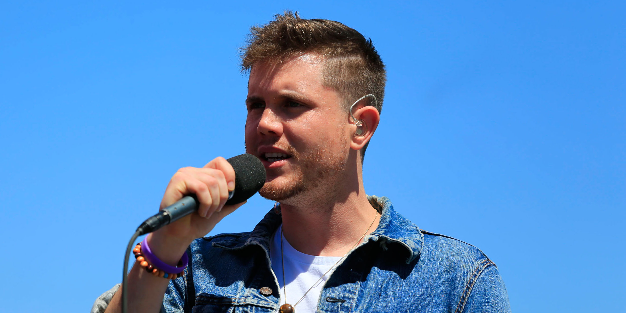 Trent Harmon Slays the National Anthem at NASCAR Race – Watch Now ...
