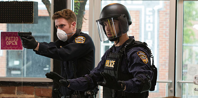 Things Go From Bad to Worse on Tonight’s All-New ‘Containment ...