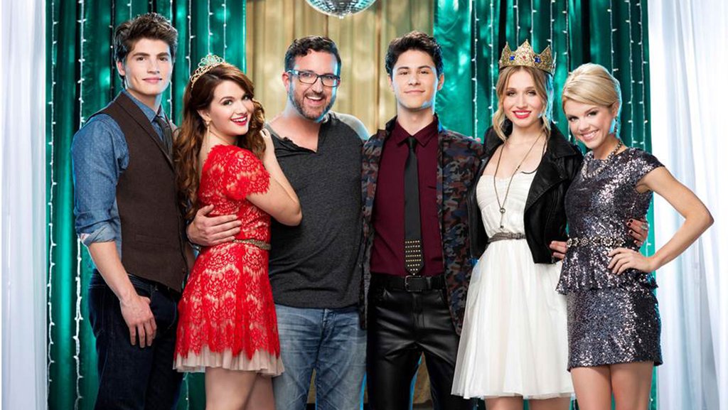‘Faking It’ Cast Says Goodbye To Show – Read Their Emotional Tweets ...