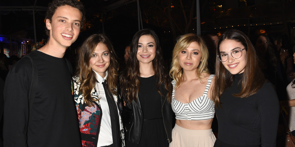 Miranda Cosgrove & Jennette McCurdy Meet Up For City Year Los Angeles’s ...