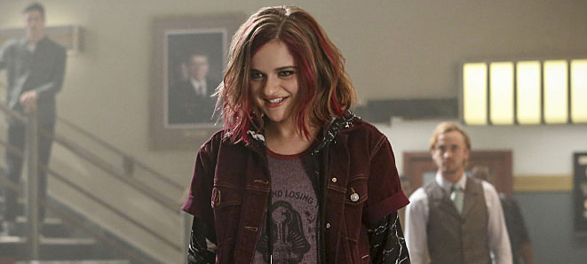 Joey King Makes Her Debut as Magenta on Tonight’s ‘The Flash’ | Joey ...