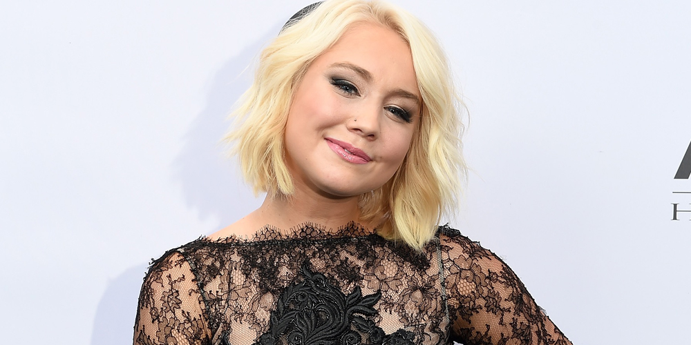 RaeLynn Debuts Most Romantic Song Ever Called ‘Diamonds’ – Listen ...