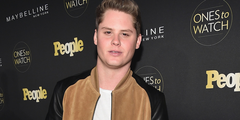 ‘Real O’Neal’s’ Actor Matt Shively Was Sarah Hyland’s Roommate! | 10 ...