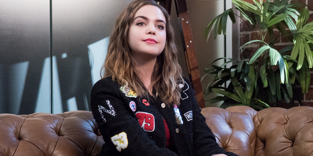 Sneak Peek: Bailee Madison Stars in Freeform’s New Movie ‘Holiday Joy ...