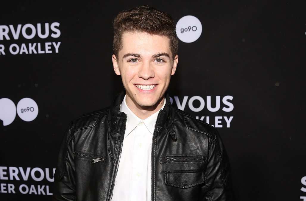 Brec Bassinger & Lauren Giraldo Support Jordan Doww at Comedy Show ...