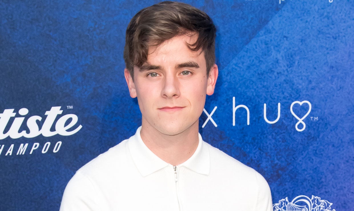 Social Media Star Connor Franta Announces Second Book ‘Note to Self ...