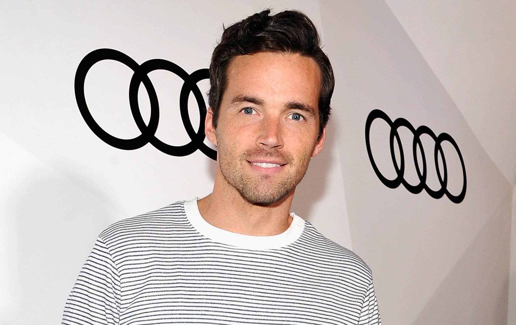 Ian Harding Lands First Post-PLL Role on New Fox Comedy ‘Thin Ice ...