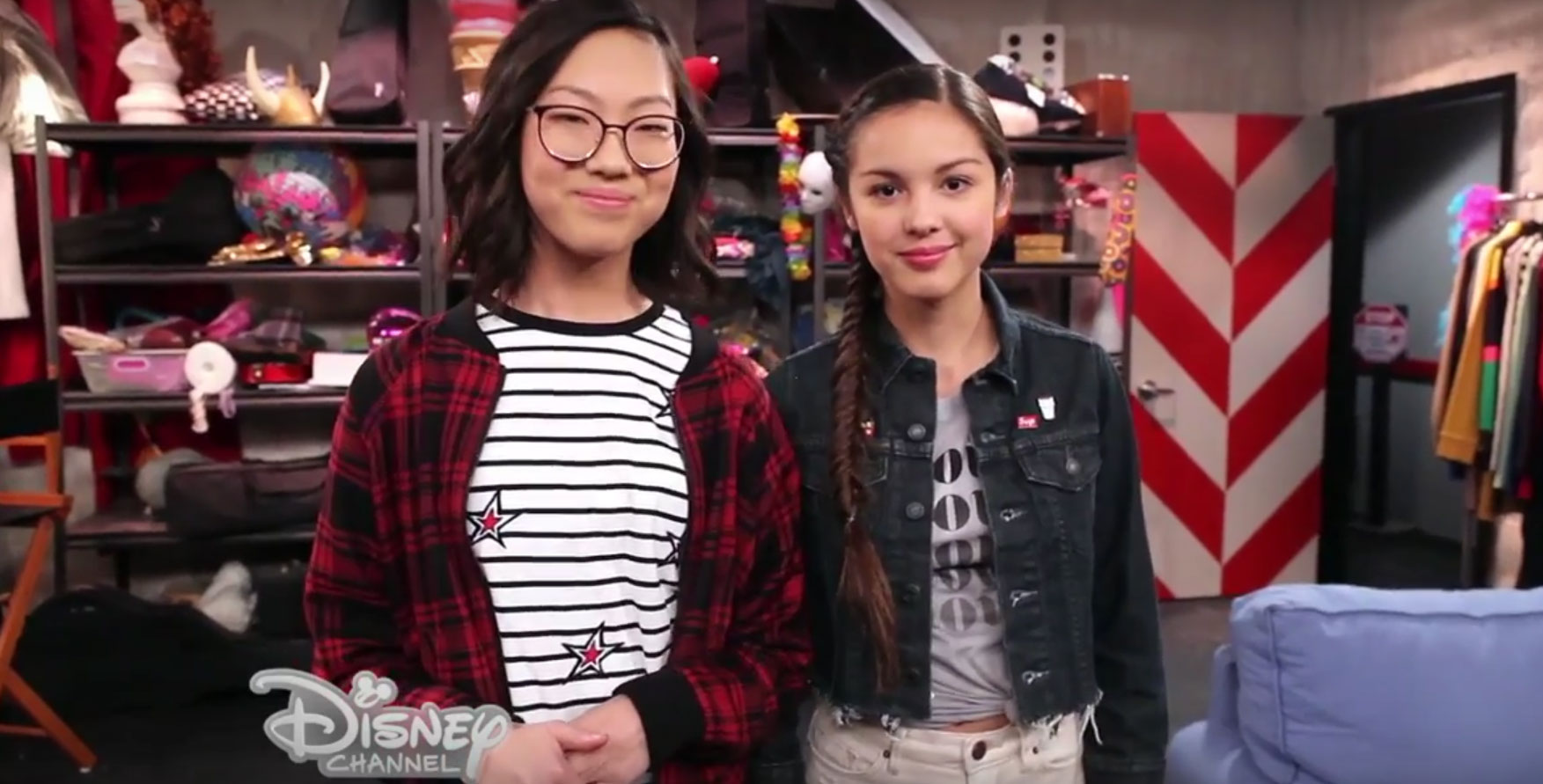 Paige & Frankie Are ‘New School Superstars’ – ‘Bizaardvark’ Season 2 ...