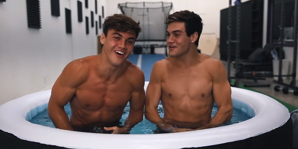 Ethan Dolan Wears Makeup For His YouTube Videos & Reveals Why It Doesn ...