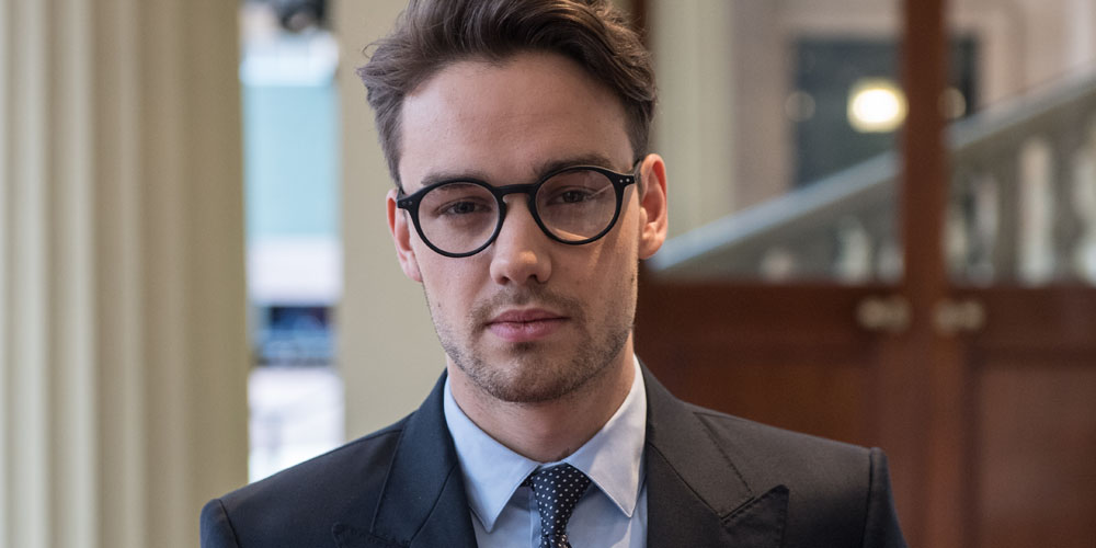 Liam Payne Meets Queen Elizabeth II at the Young Leaders Awards 2017 ...