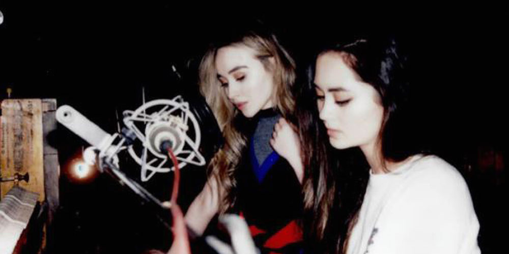 Sabrina Carpenter & Jasmine Thompson’s Full ‘Sign of the Times’ Cover ...
