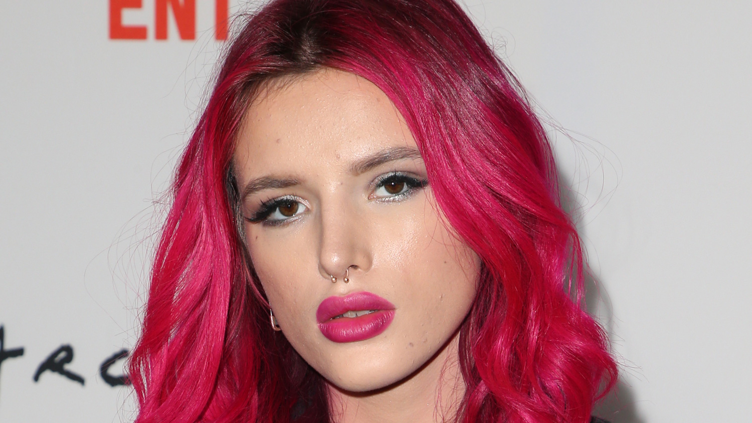 Dont Joke About Bella Thorne Losing Her Father Bella Thorne Just