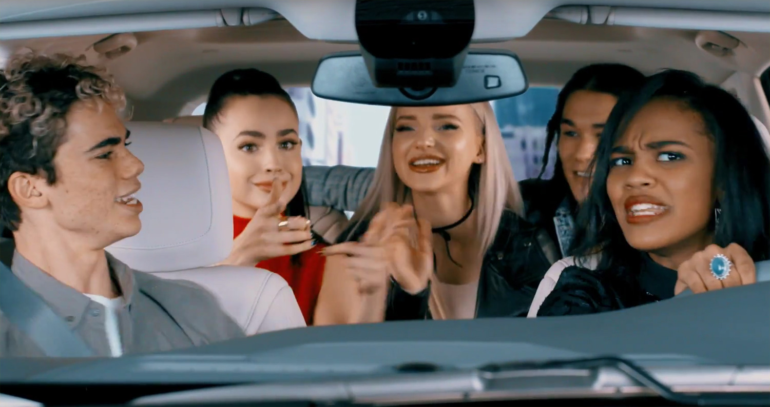 ‘Descendants 2′ Drops ‘Chillin’ Like a Villain’ CARscendants Video ...