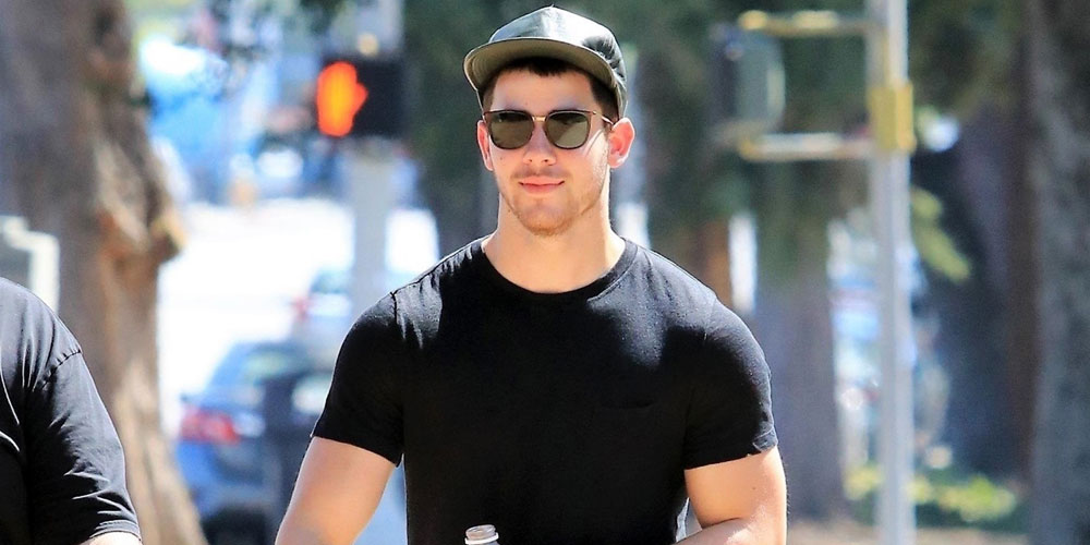 Nick Jonas Looks Fit in a Tight Tee While Strolling Around Studio City ...