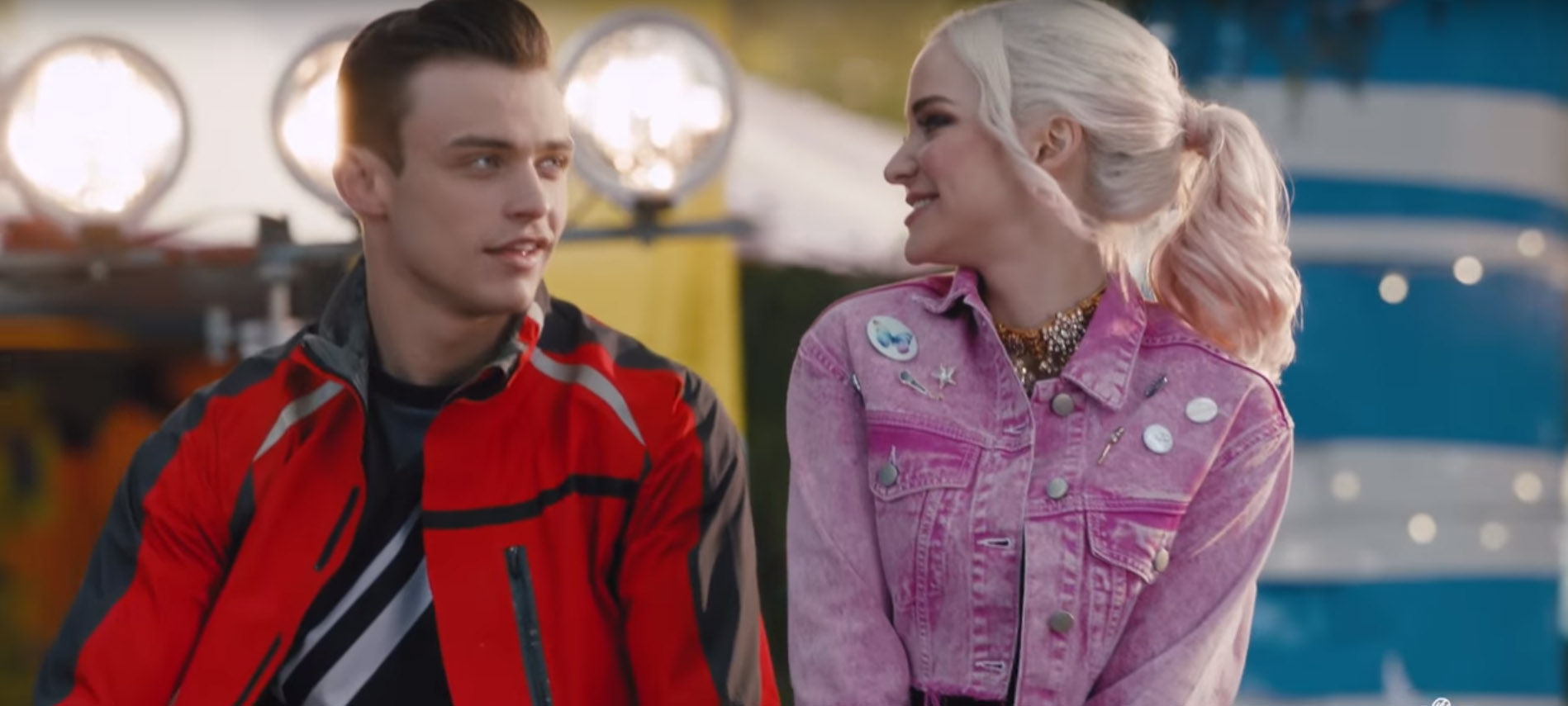 Dove Cameron Gets Flirty With Thomas Doherty in The Lodge’s ‘Step Up ...