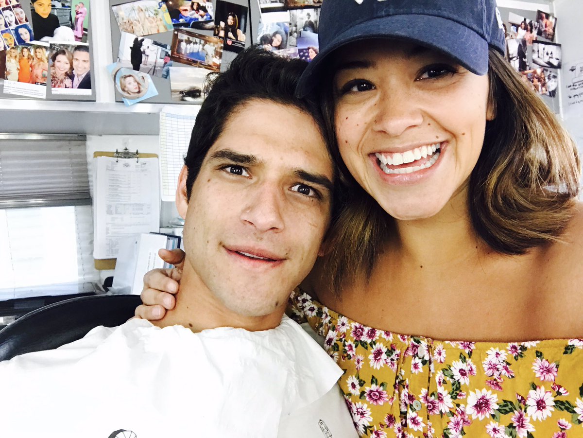 Gina Rodriguez Reveals How She Played A Hand in Getting Tyler Posey on ...