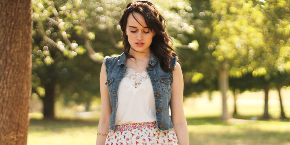 Singer Sydney Alton Drops ‘Up For Air’ Lyric Video & Shares 10 Fun ...