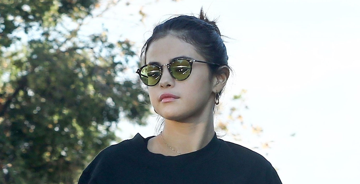 Selena Gomez Grabs Green Tea to Go | Selena Gomez | Just Jared Jr.