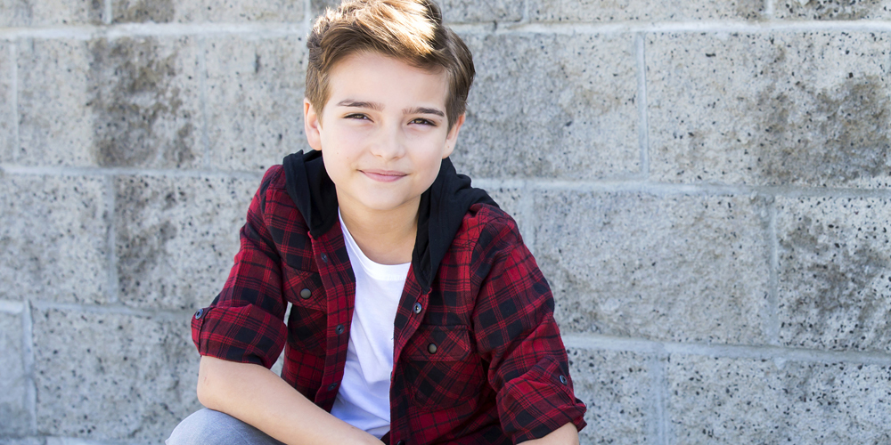 Fuller House’s Elias Harger Says Things Are About To Get Crazy For Max ...