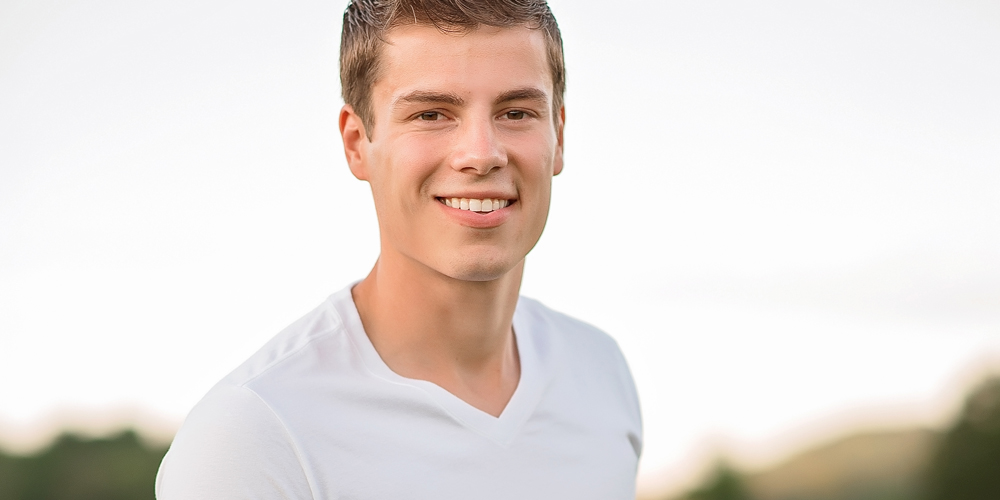 Singer Lawson Bates Releases Brand New Holiday Song ‘Back To Christmas ...