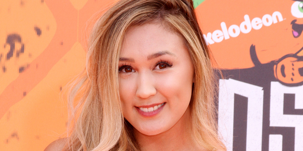 LaurDIY Has Moved Into Her Dream Home | LaurDIY, Newsies | Just Jared Jr.
