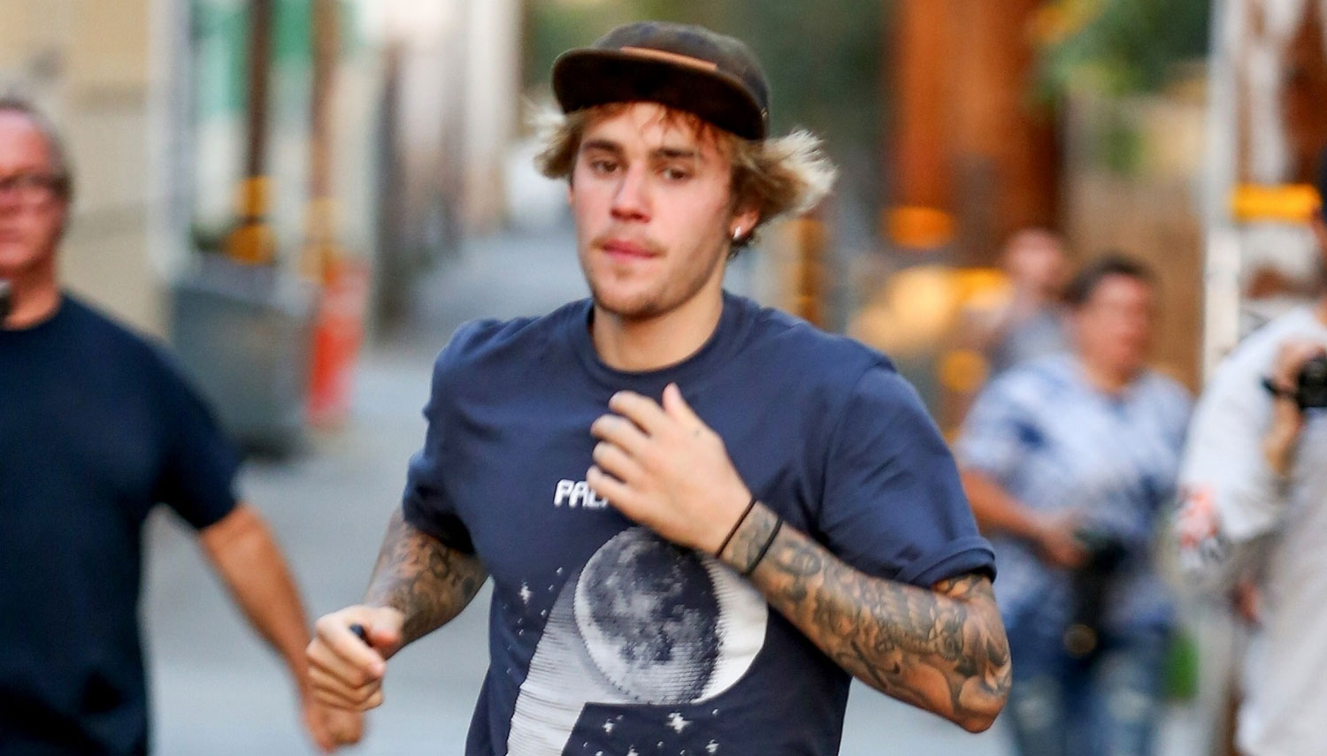 Justin Bieber Makes a Run For It After Some Pampering | Justin Bieber ...