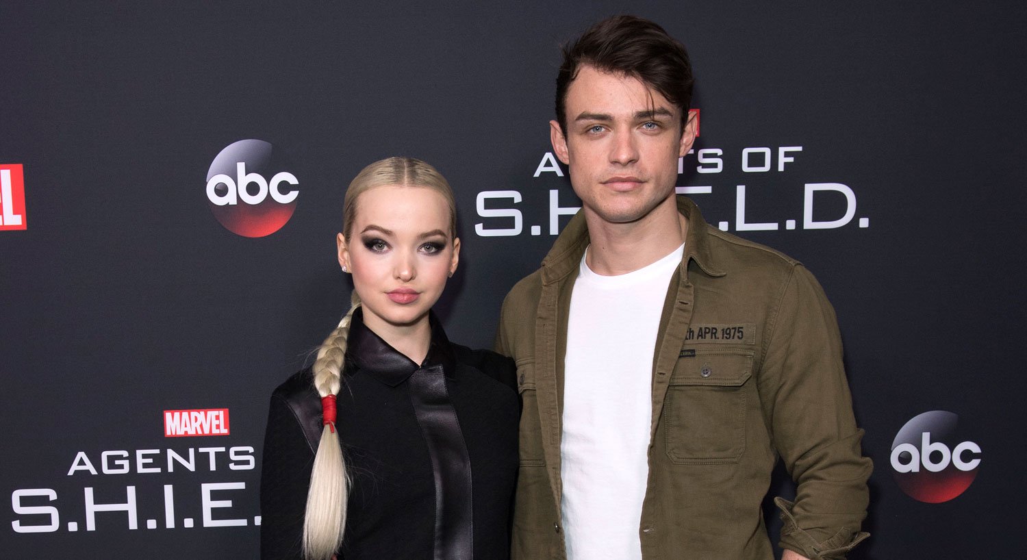 Thomas Doherty Proves His Love to Dove Cameron in One Text Message ...