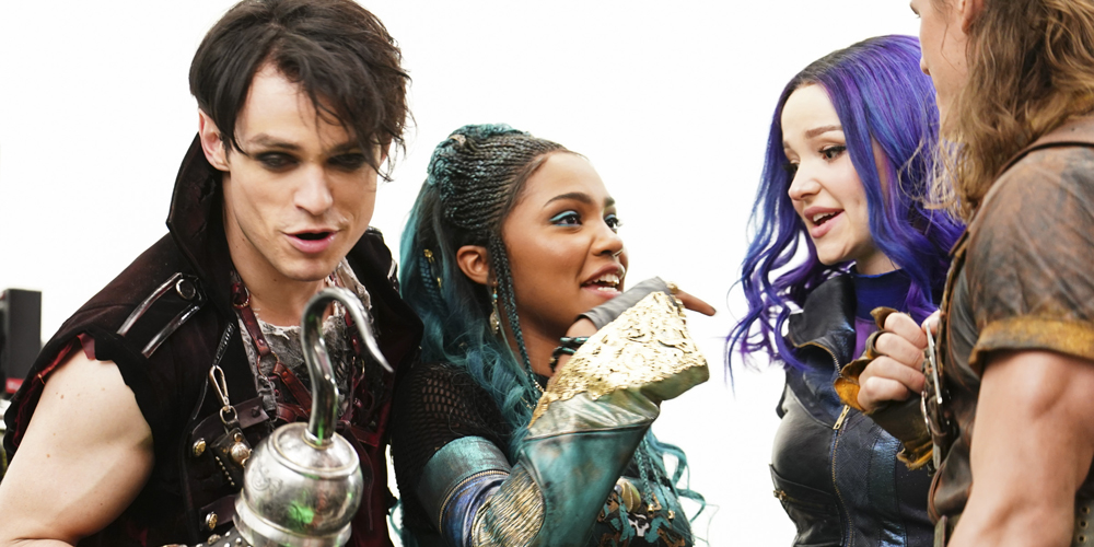 ‘Descendants 3′ Just Released A Ton of New Behind The Scenes Pics ...