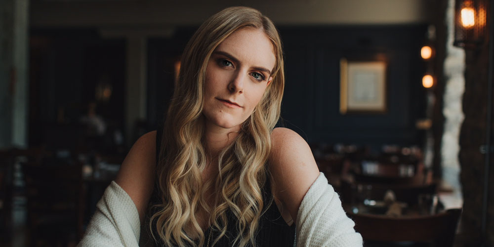 Megan Davies’ Remembers Her Senior Prom Night in New Song ‘Moonlight ...